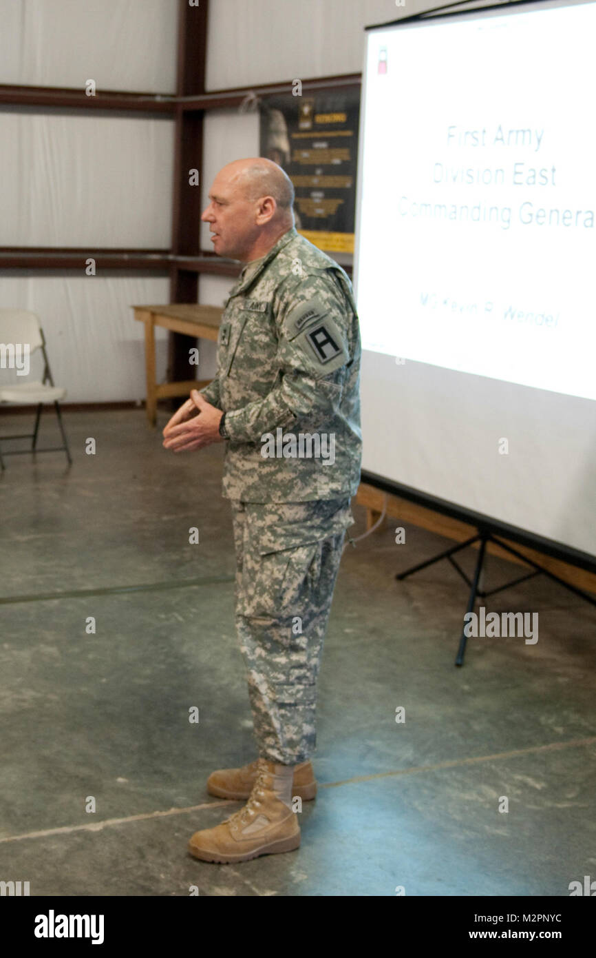 ESGR Boss Lift 04 11 002 by Oklahoma National Guard Stock Photo - Alamy