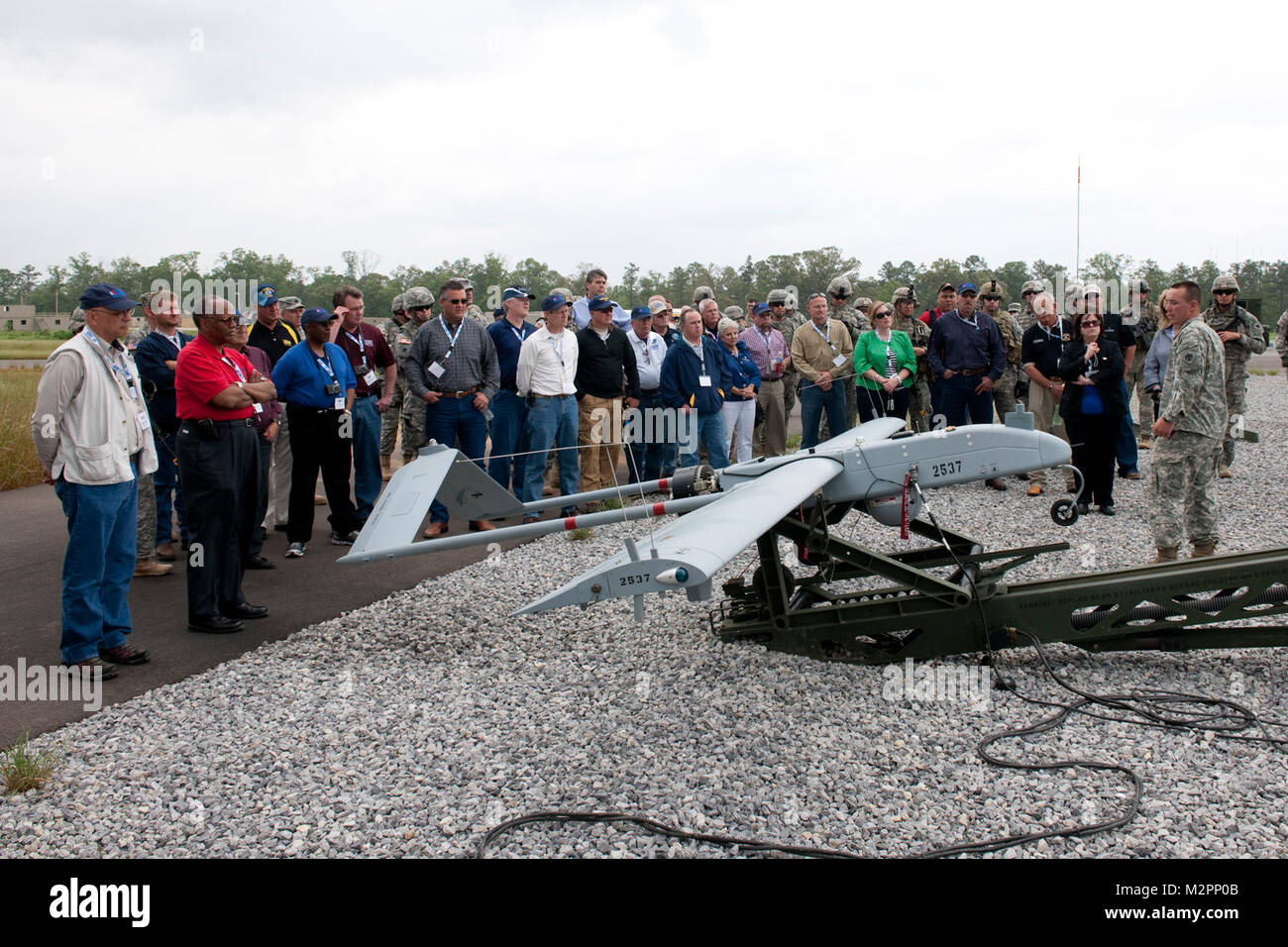 ESGR Boss Lift 04 11 014 by Oklahoma National Guard Stock Photo - Alamy