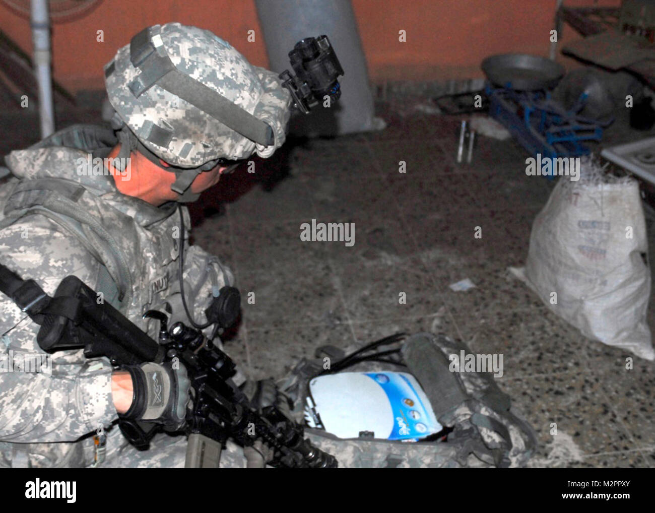 Contingency operation site warrior hi-res stock photography and images ...