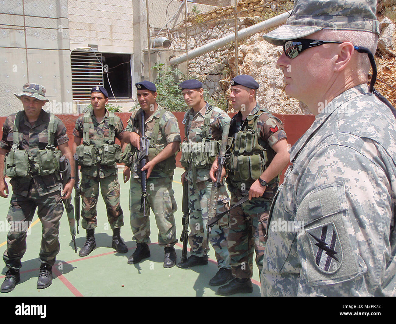 Proper movement hi-res stock photography and images - Alamy