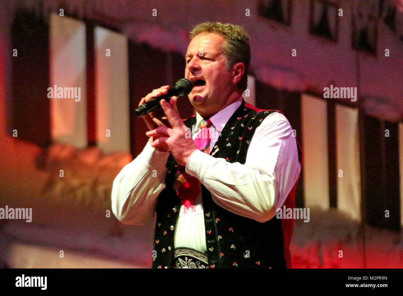 Norbert rier kastelruther spatzen hi-res stock photography and images ...