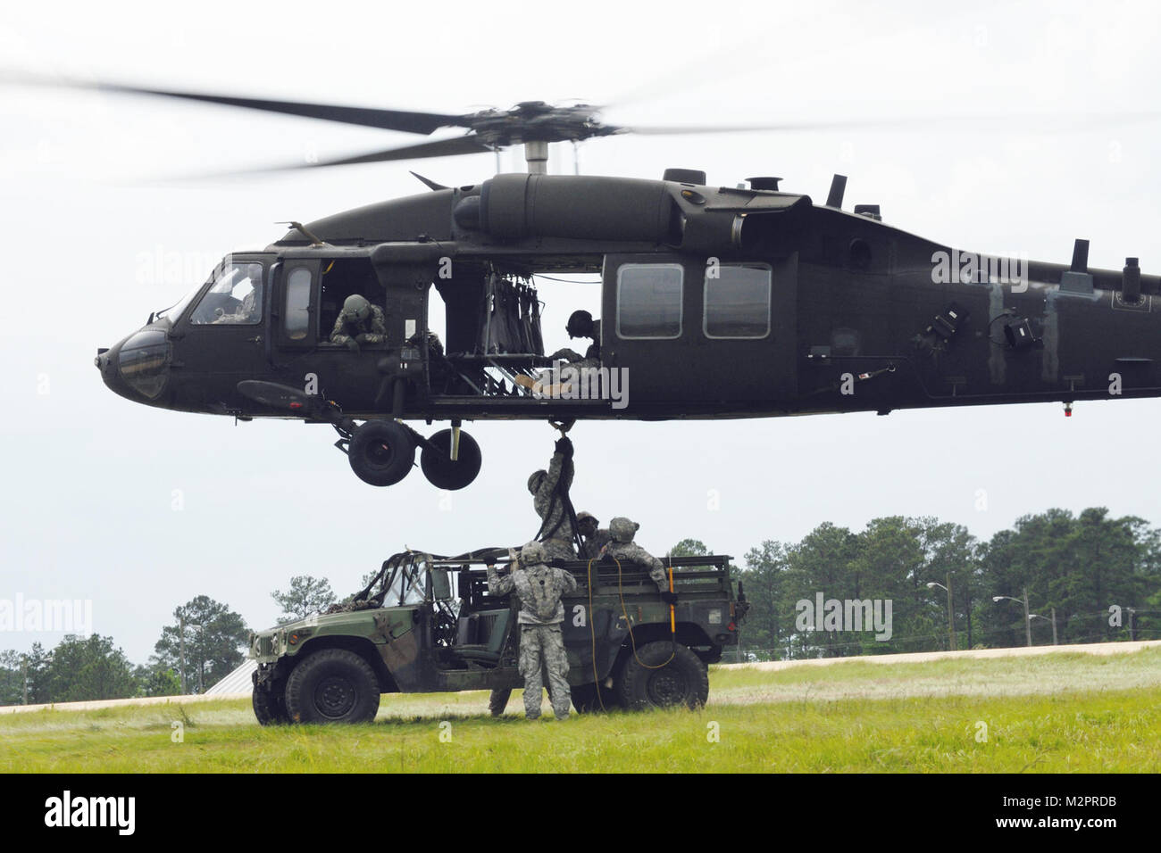 Soldiers of the 45th IBCT participate in sling load training with ...