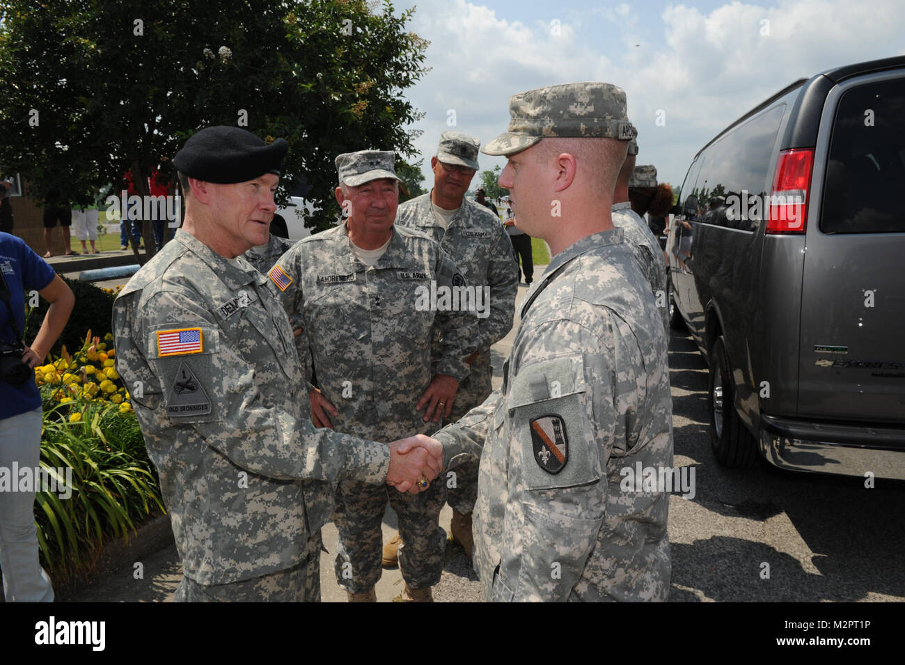 NORCO, La. – Army Chief of Staff Gen. Martin Dempsey along with Maj ...