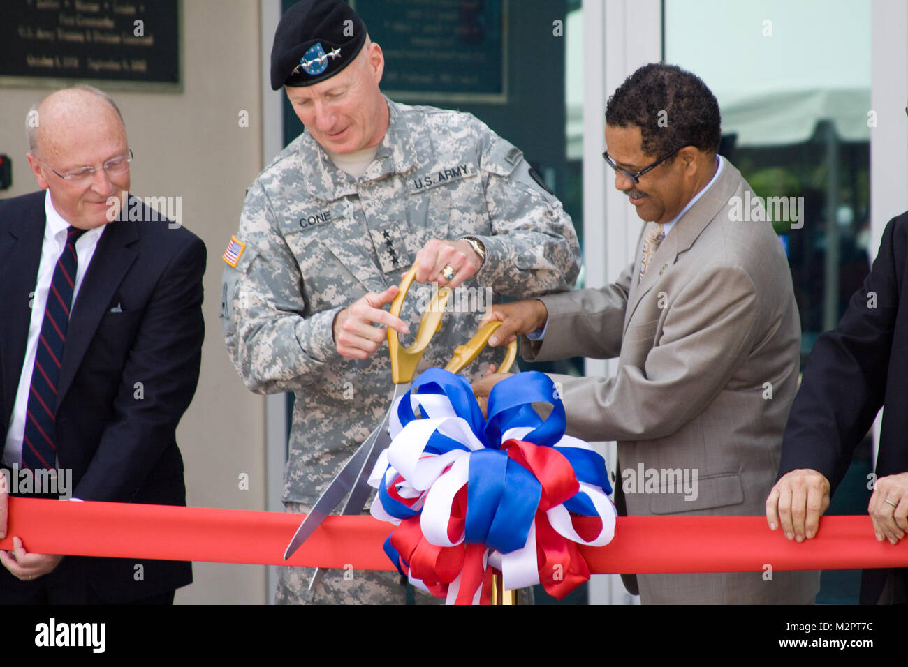 Gen robert w cone hi-res stock photography and images - Alamy