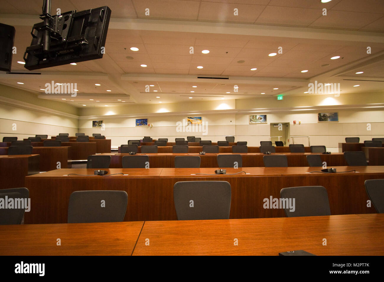 A large video conferencing room hi-res stock photography and images - Alamy
