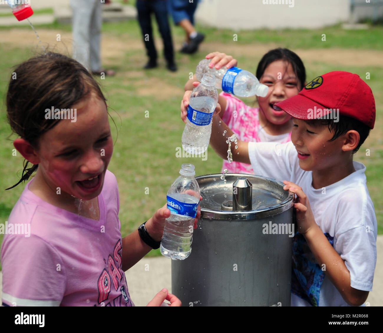 Members of the 501st Special Troops Battalion participate in ...