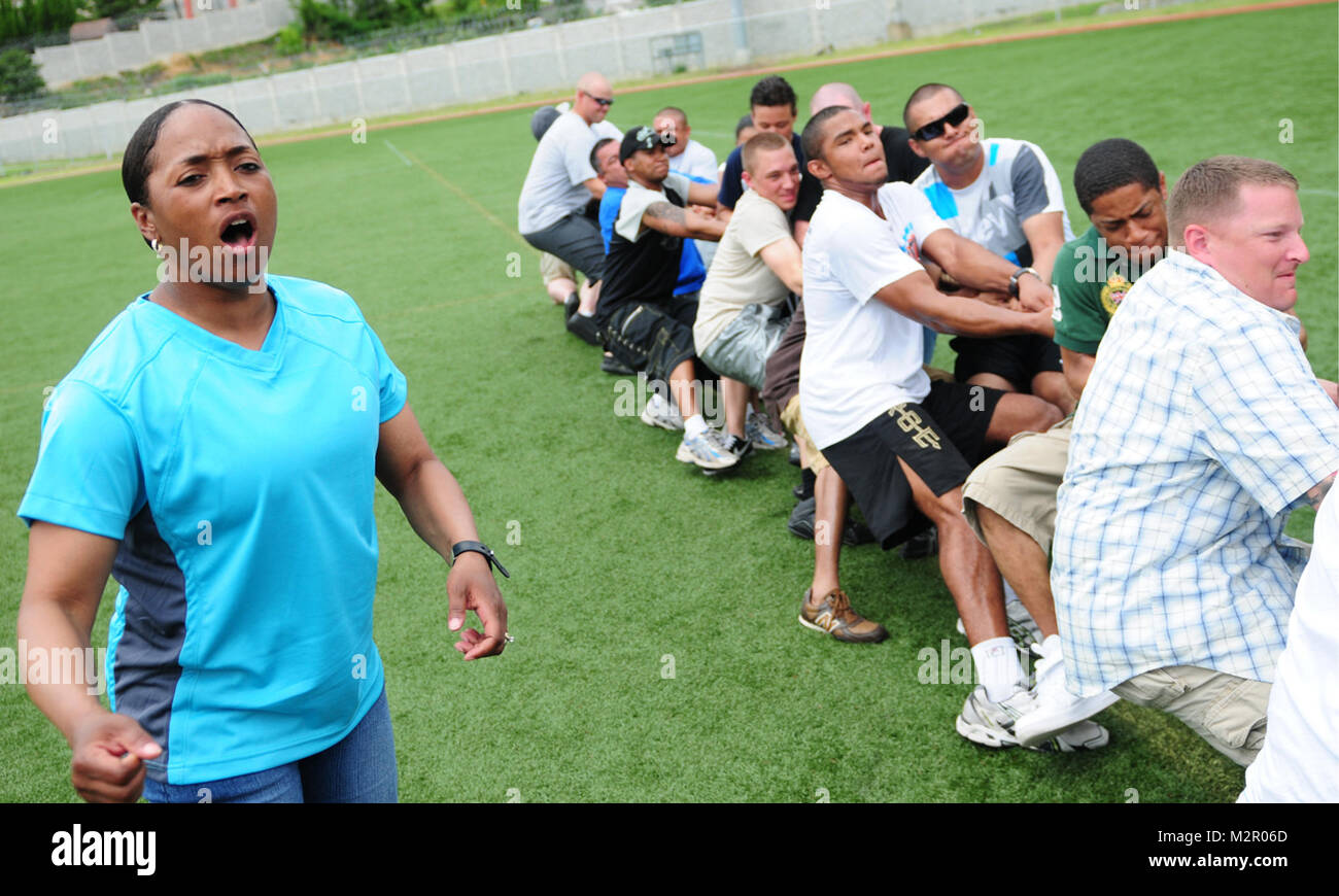 Military organizational activities hi-res stock photography and images ...