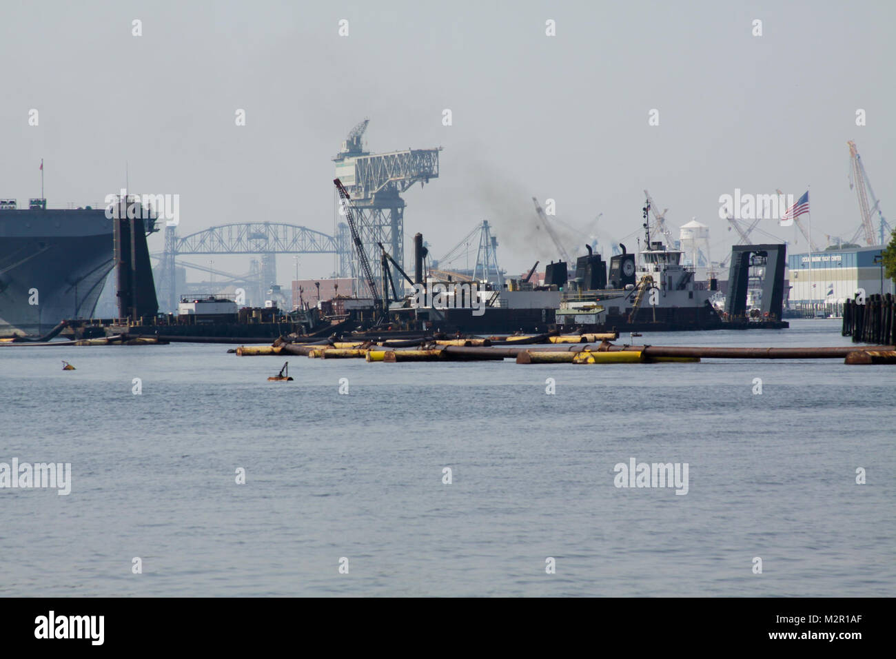Dredging and marine works hi-res stock photography and images - Alamy