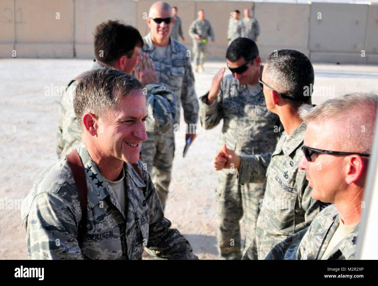 USAFCENT commander visits the Troops by United States Forces - Iraq ...
