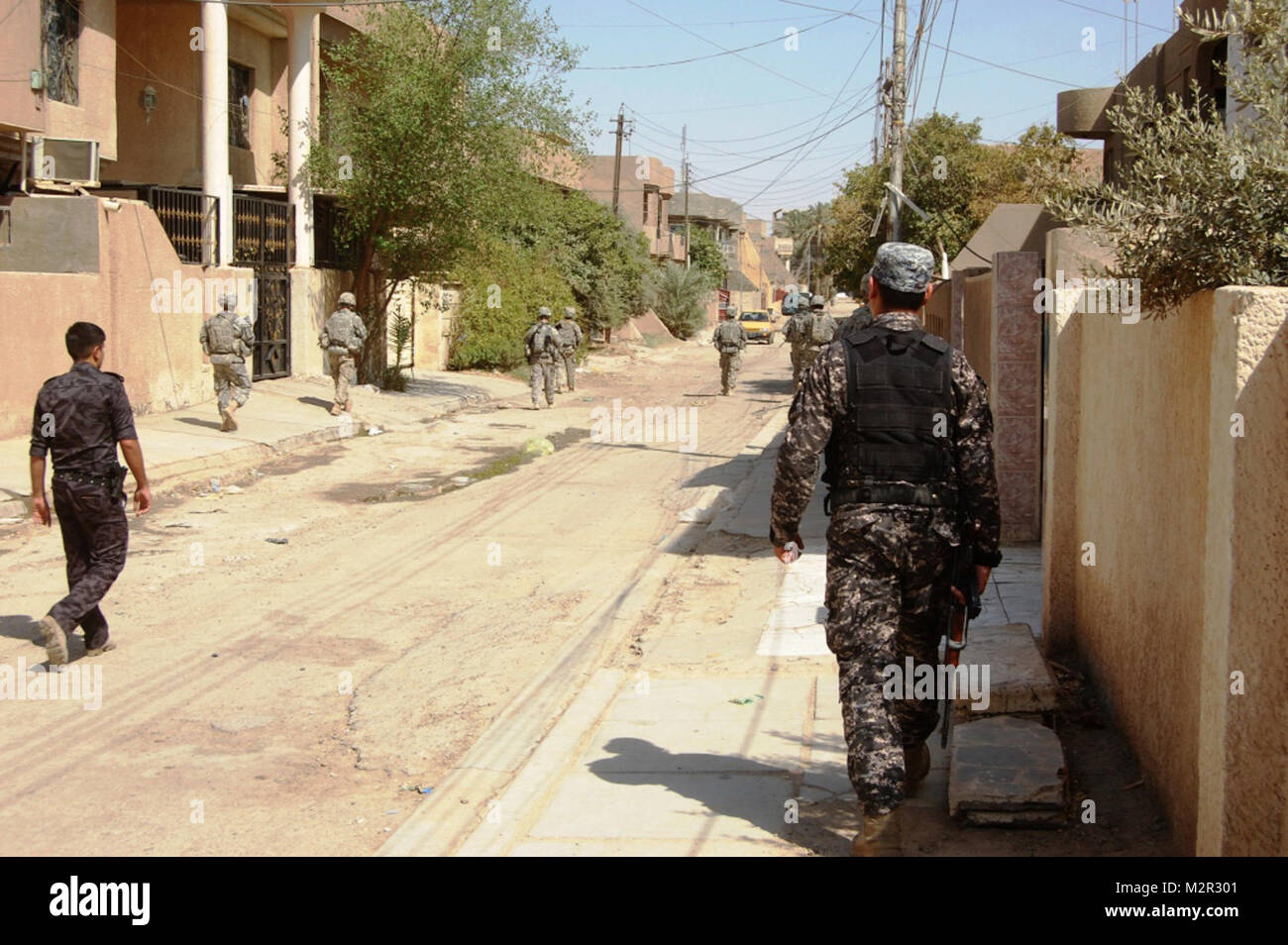 Iraqi Federal Police and Soldiers with Company A, 1st “Vanguard ...