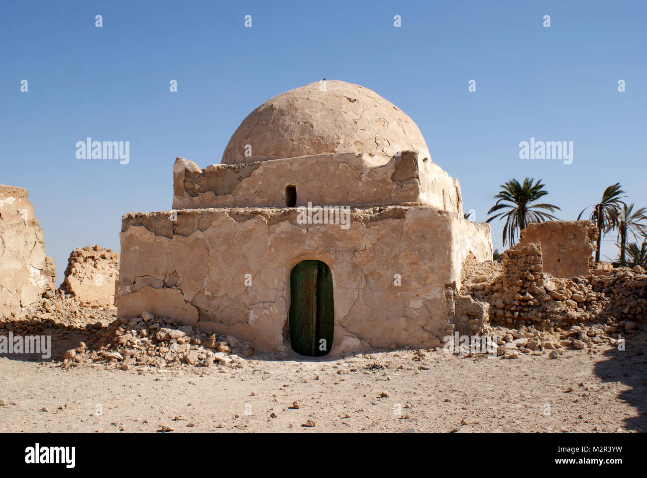 Small mosque hi-res stock photography and images - Alamy