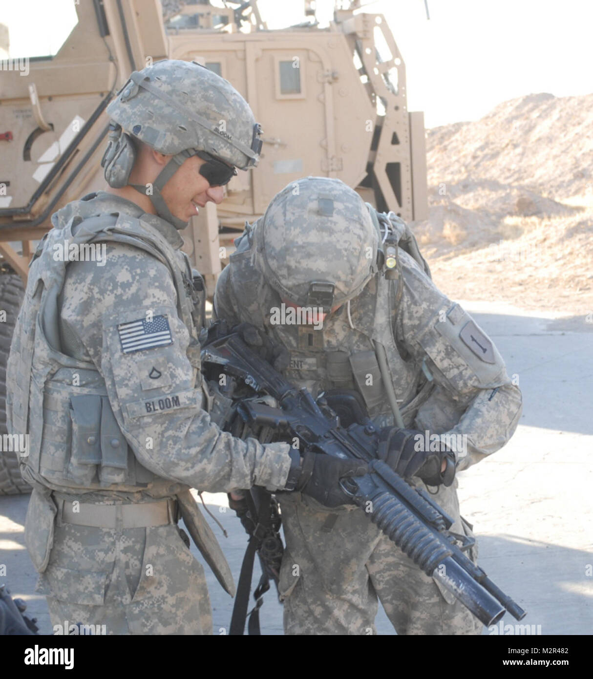 Weapons clear. CONTINGENCY OPERATING SITE WARRIOR, Iraq – First ...