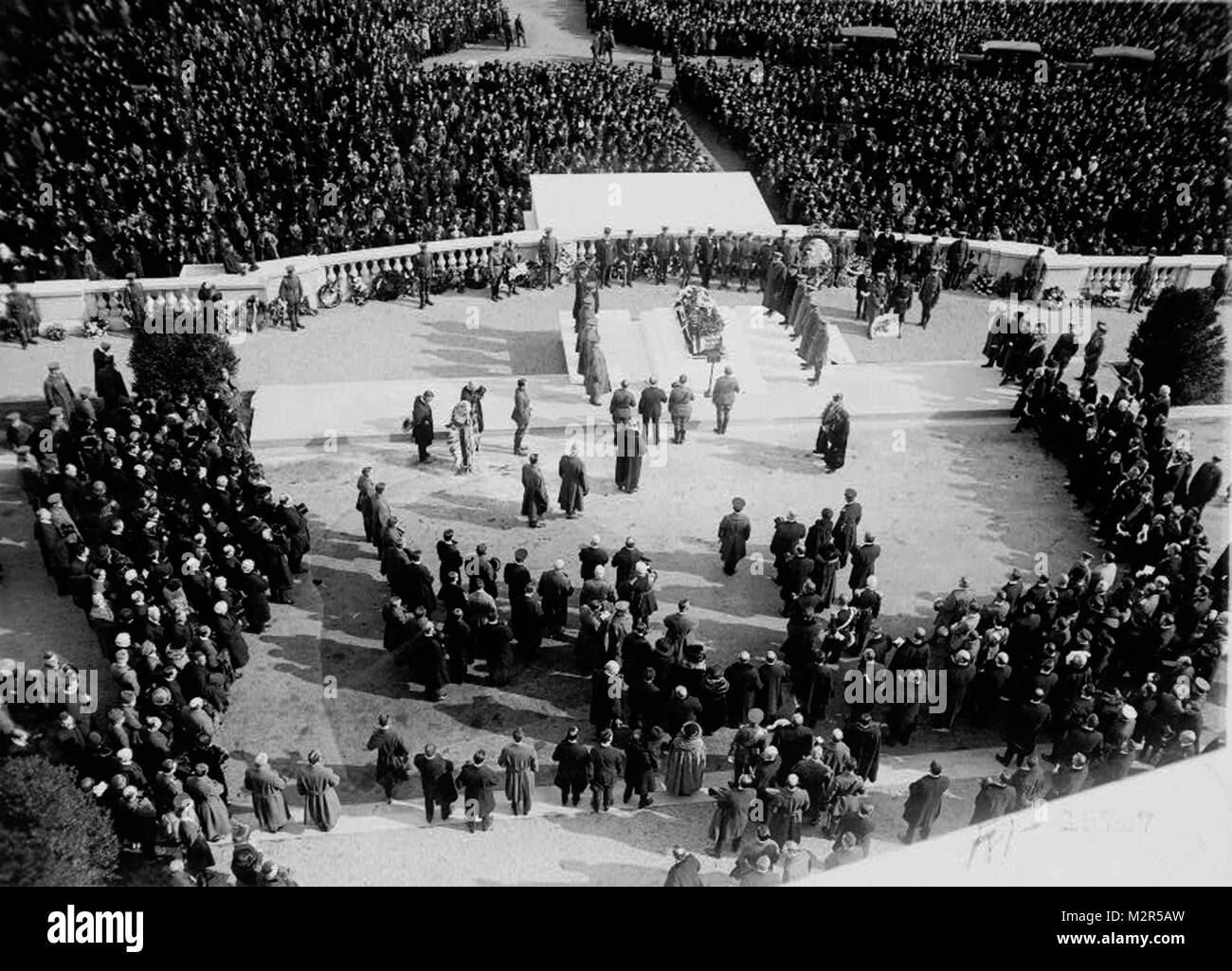 Photo title: “Taps played at Tomb of the Unknowns in Arlington National ...