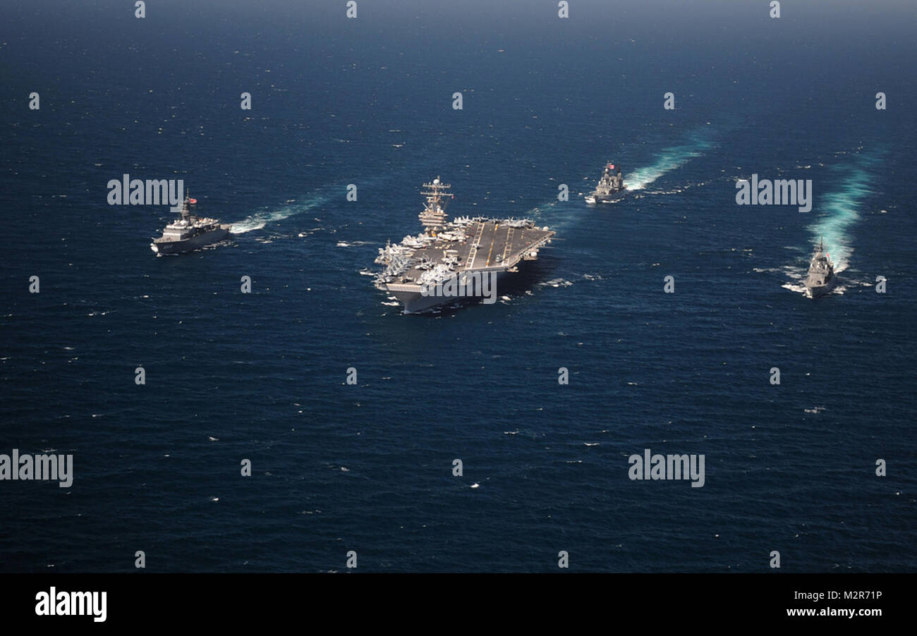111001-N-YL945-148 PACIFIC OCEAN (Oct. 1, 2011) Asagiri-class Destroyer ...