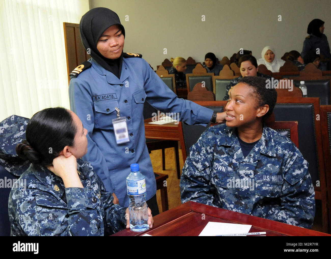 Royal navy female officer hi-res stock photography and images - Alamy