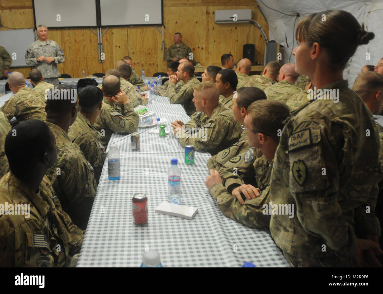 Raymond F. Chandler III, the Sergeant Major of the Army, visits with ...