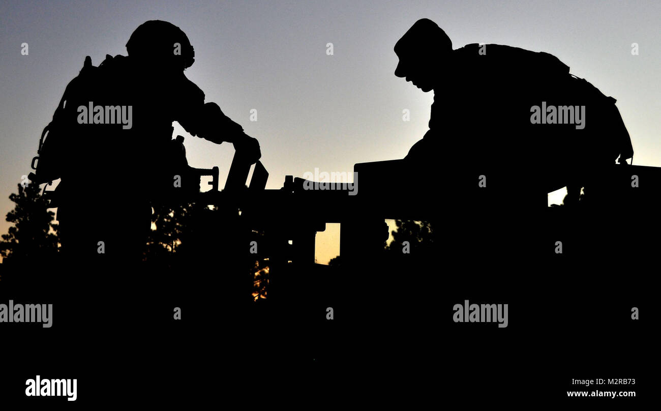 481616—Soldiers of the Personal Security Detachment, 37th Infantry ...