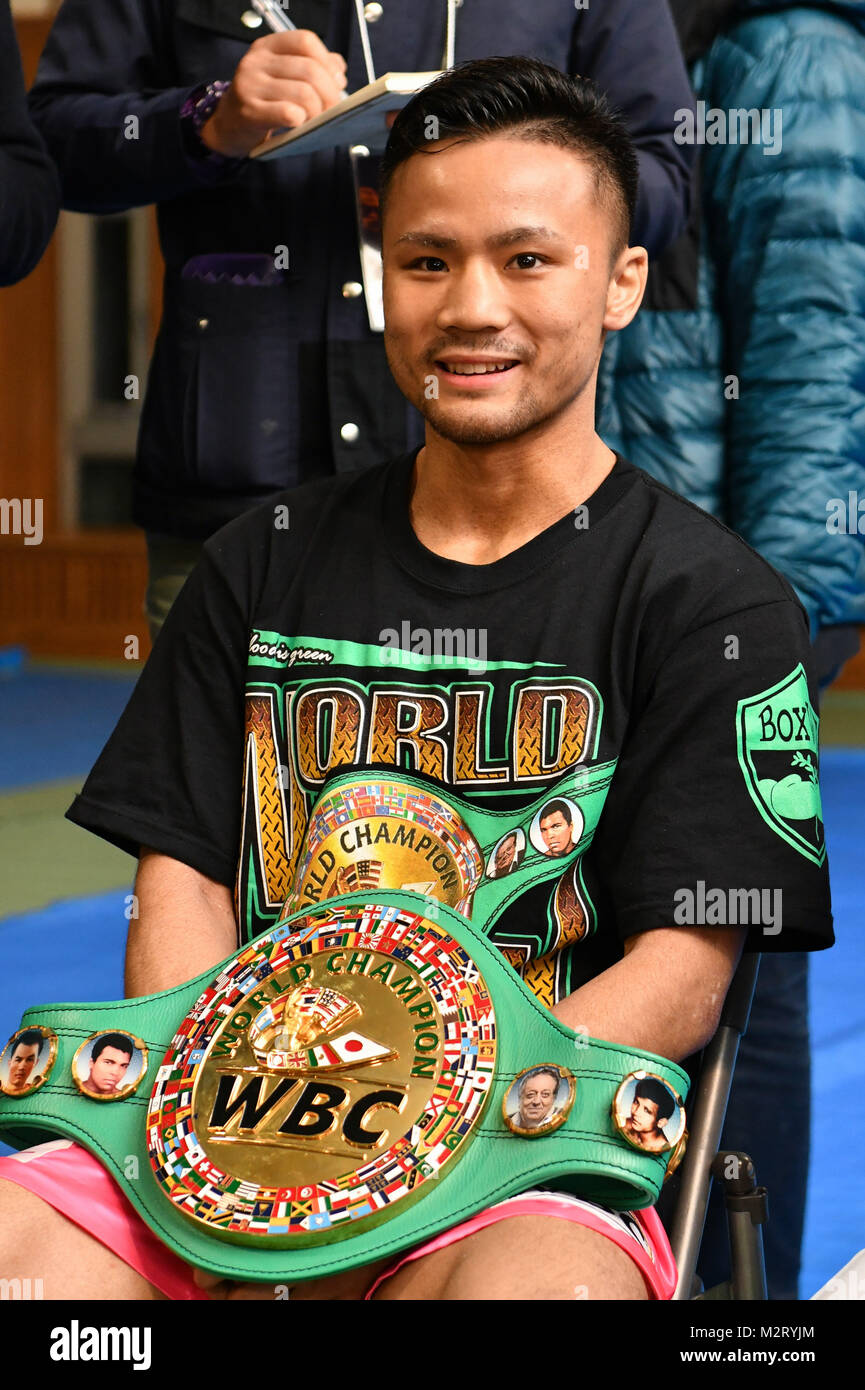 Naha, Okinawa, Japan. 4th Feb, 2018. Daigo Higa (JPN) Boxing : Daigo Higa of Japan is ...