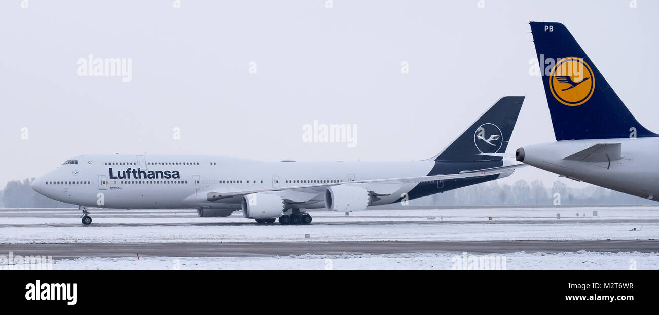 Lby logo design hi-res stock photography and images - Alamy