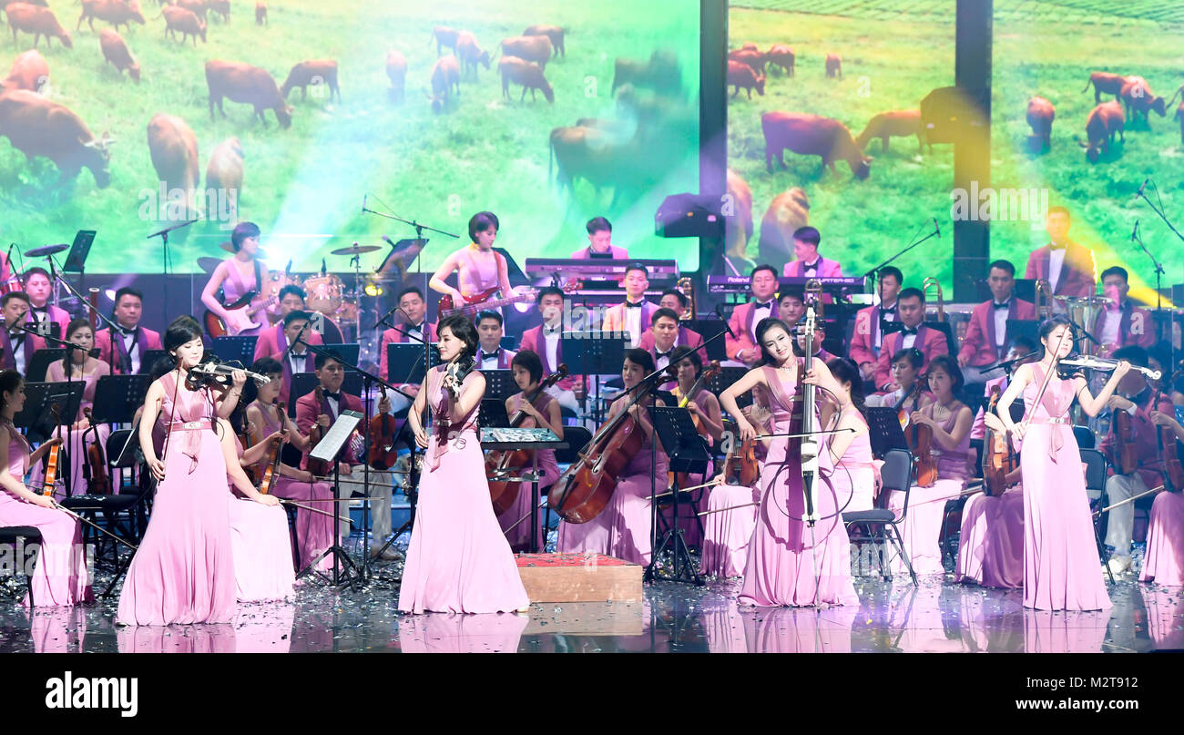 Hyon song wol hi-res stock photography and images - Alamy
