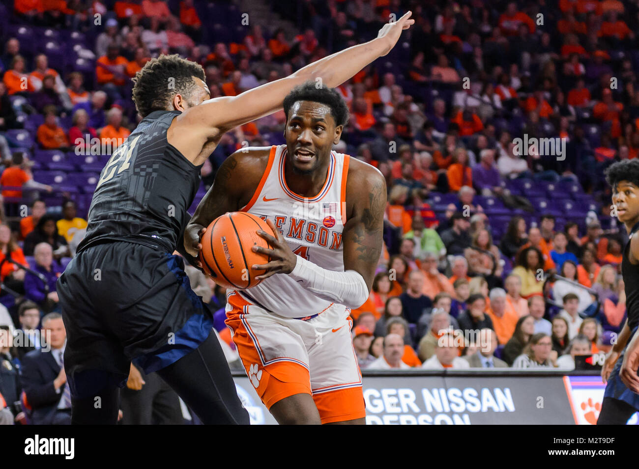 2136 hi-res stock photography and images - Alamy