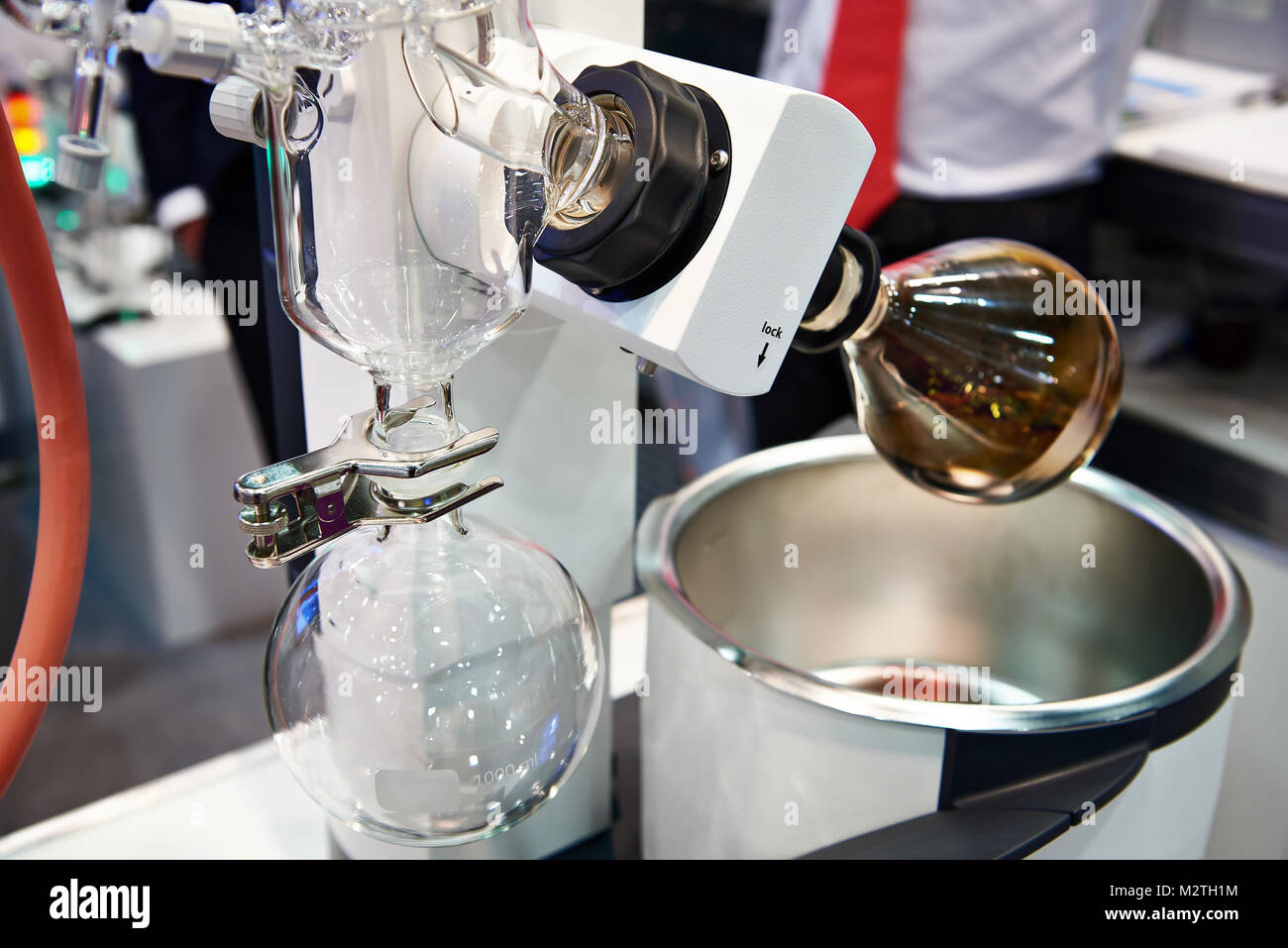 Laboratory rotary evaporator with chemical preparation in a flask Stock ...