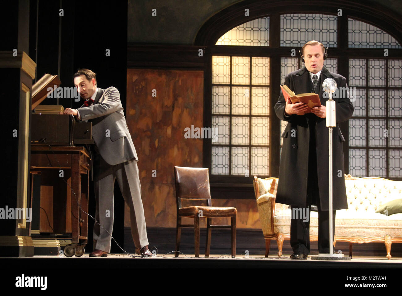 Lionel logue hi-res stock photography and images - Alamy