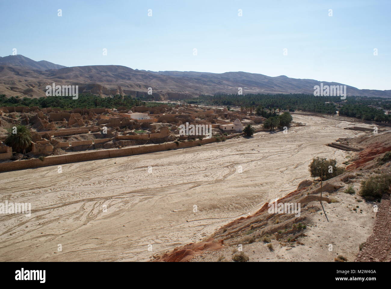 The dry riverbed and abandoned old town of Tamerza, the largest ...