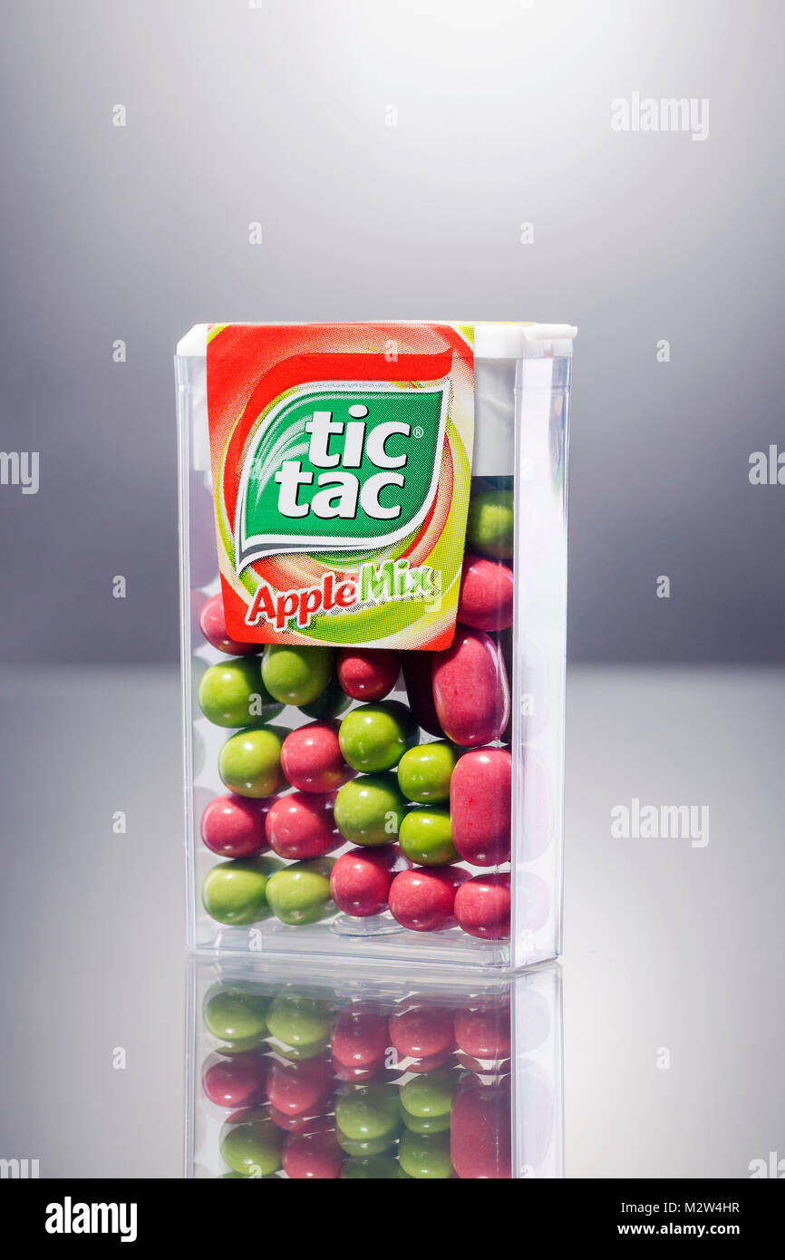 Tic tac drops isolated on gradient background Stock Photo - Alamy