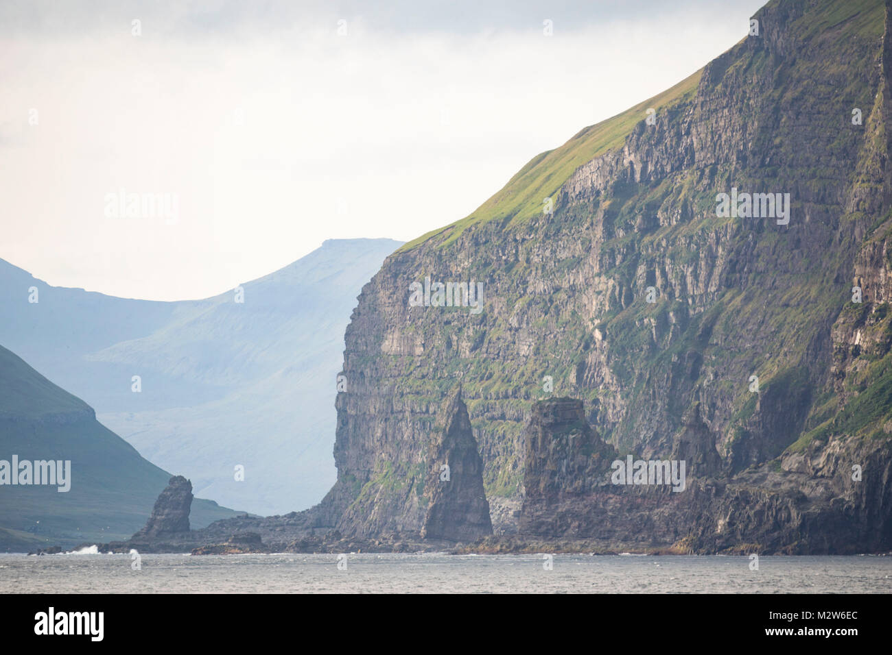 Hestur island hi-res stock photography and images - Alamy