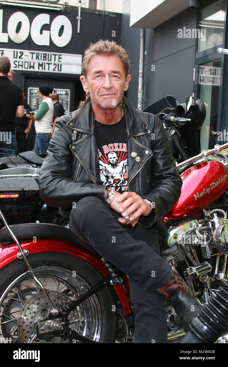 Zusammen logo hi-res stock photography and images - Alamy