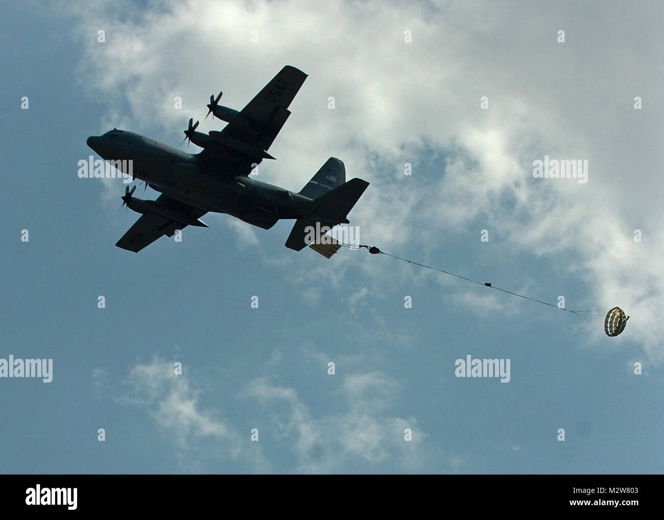 Heavy Platform Drop Training Exercise by The National Guard Stock Photo ...