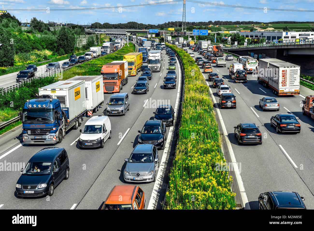 Germany, Hamburg, Moorfleet, German Motorway (Autobahn) A1, traffic jam ...