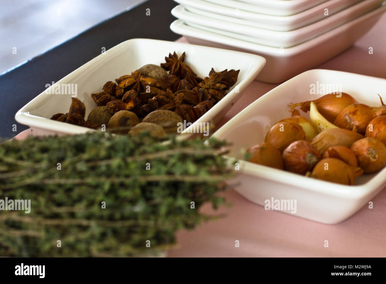 Indian small onions hi-res stock photography and images - Alamy