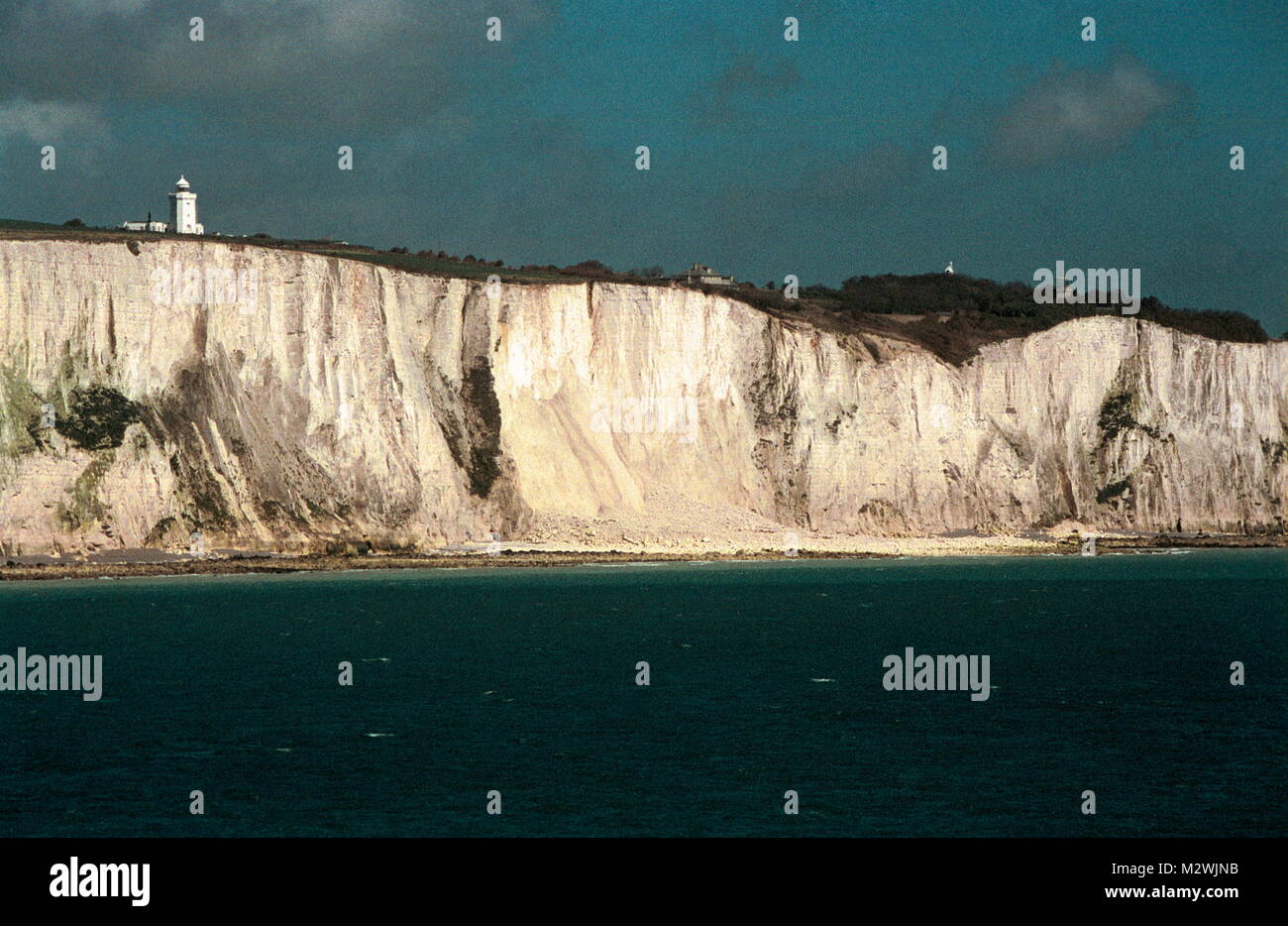 AJAXNETPHOTO. 2001. DOVER, ENGLAND. - BLIGHTY - ENGLISH COAST - WHITE ...