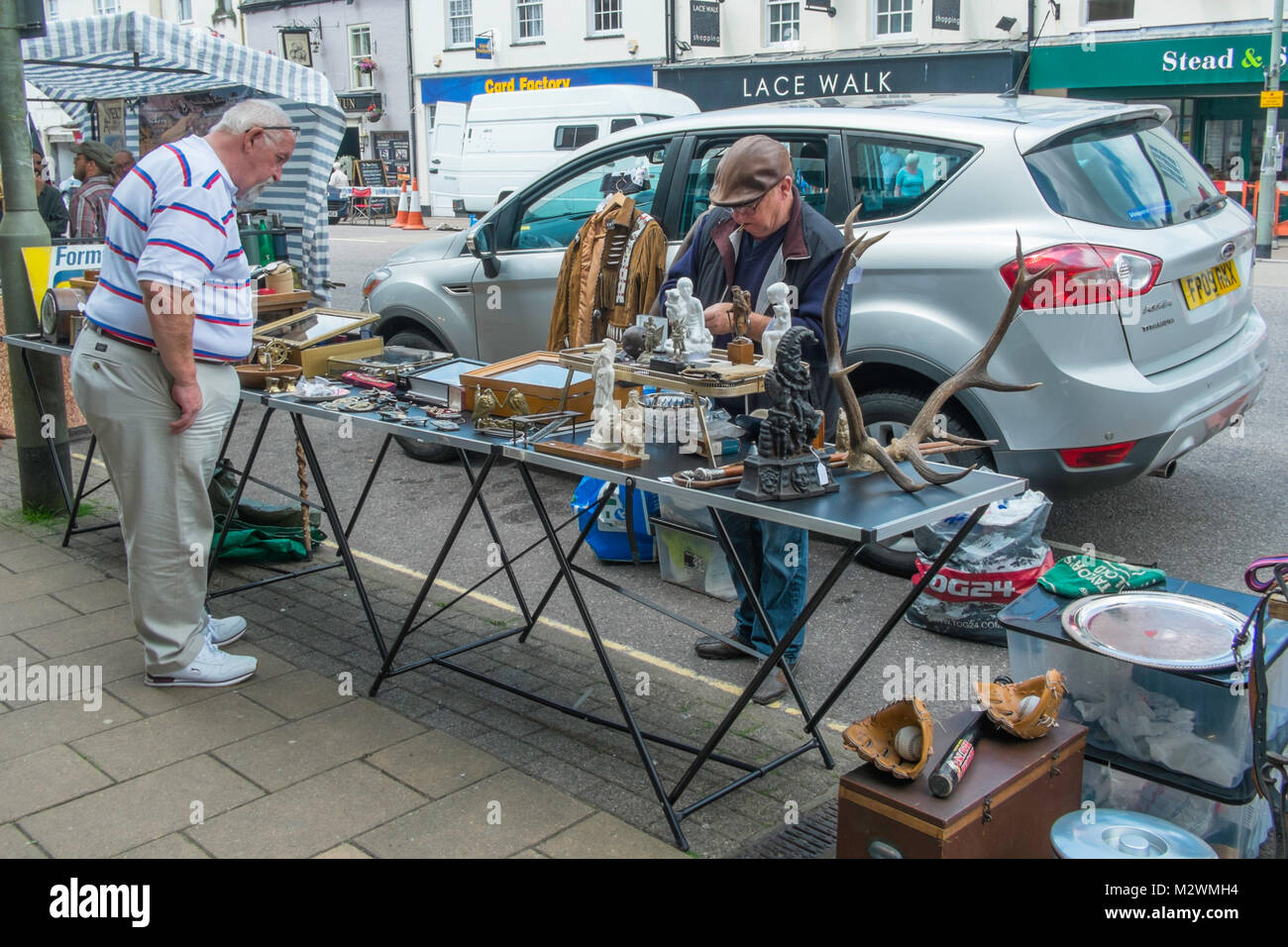 Market stall in Honiton High Street, Devon, England, UK Stock Photo - Alamy