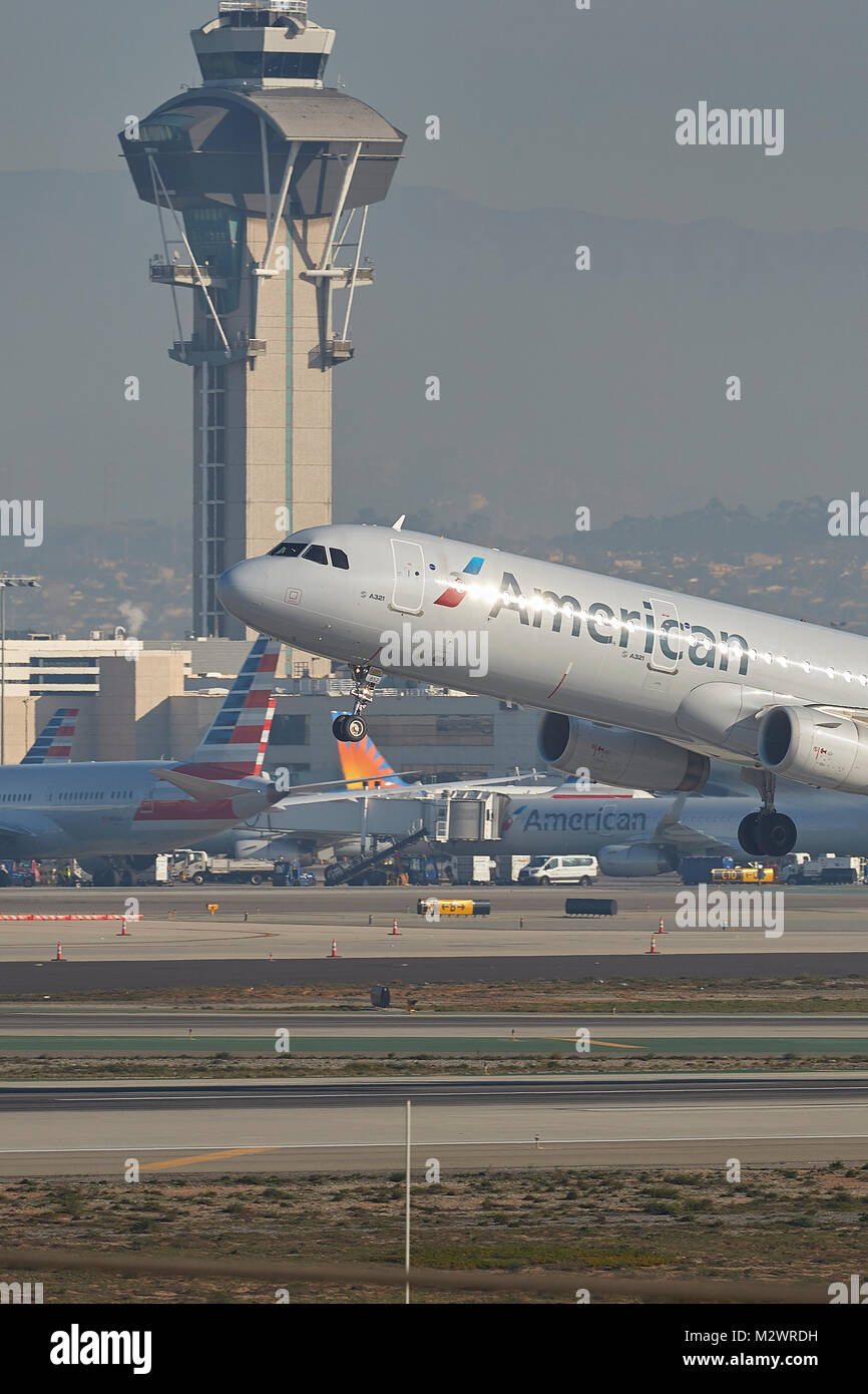 American Airlines Airbus A321 Taking Off From Runway 25 Left At Los ...