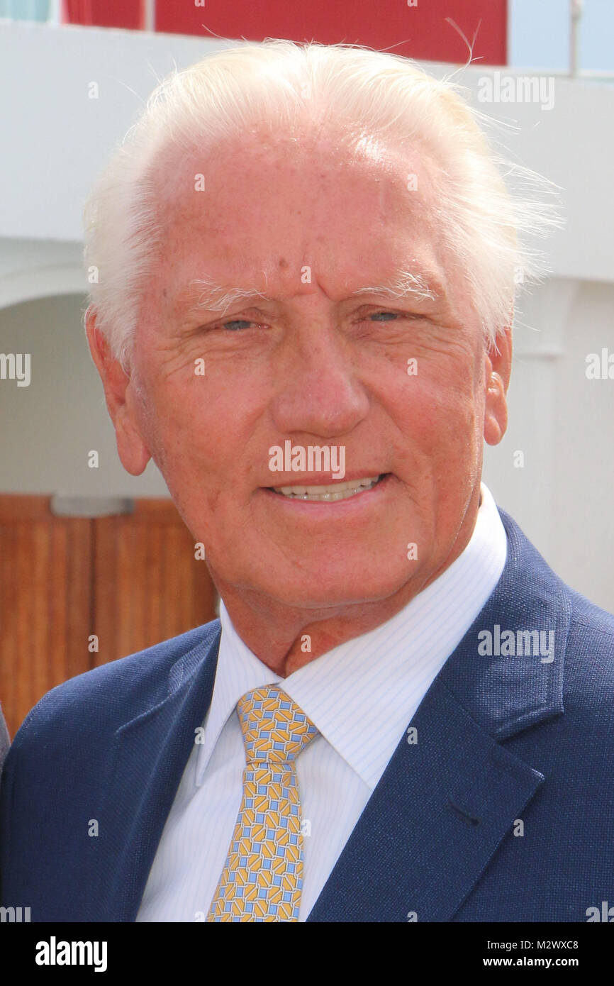 Joseph cinque hi-res stock photography and images - Alamy