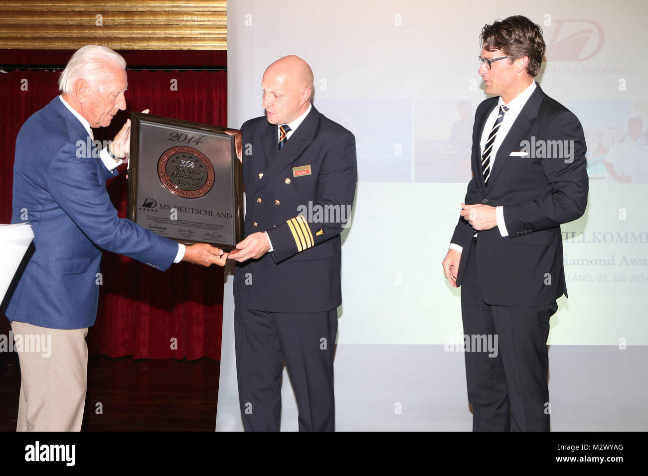 Joseph cinque hi-res stock photography and images - Alamy