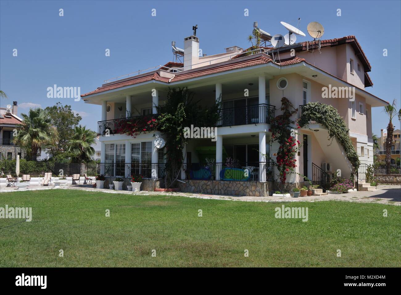 Family run local business hi-res stock photography and images - Alamy