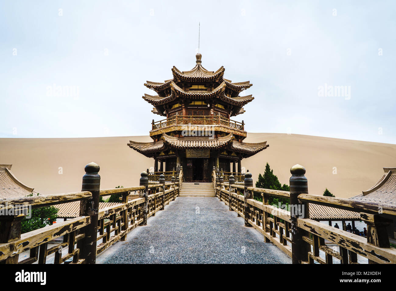 Crescent lake dunhuang gansu province hi-res stock photography and ...