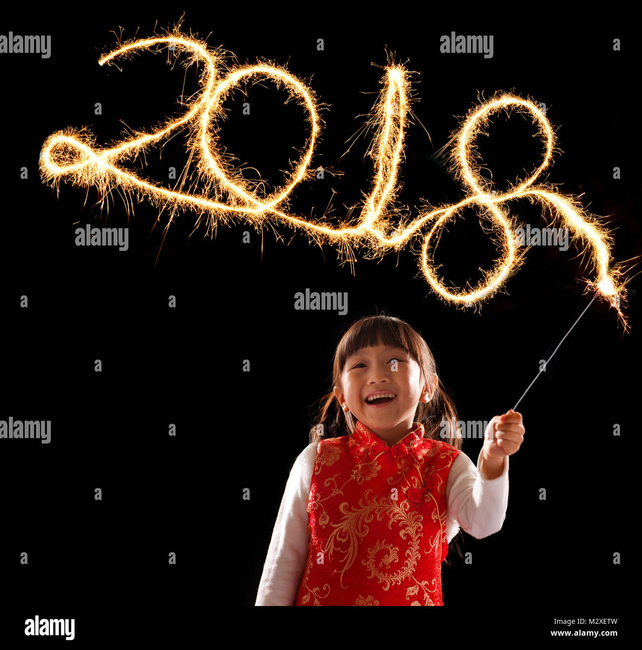 Child girl firework sparkler hi-res stock photography and images - Alamy