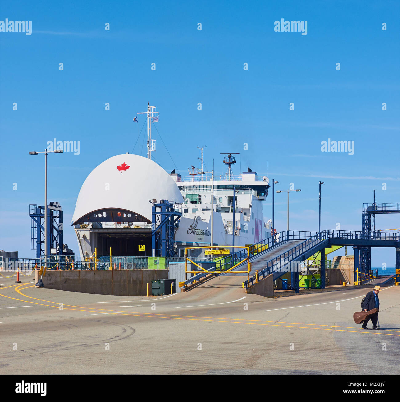 Passenger carrying ferry hi-res stock photography and images - Alamy