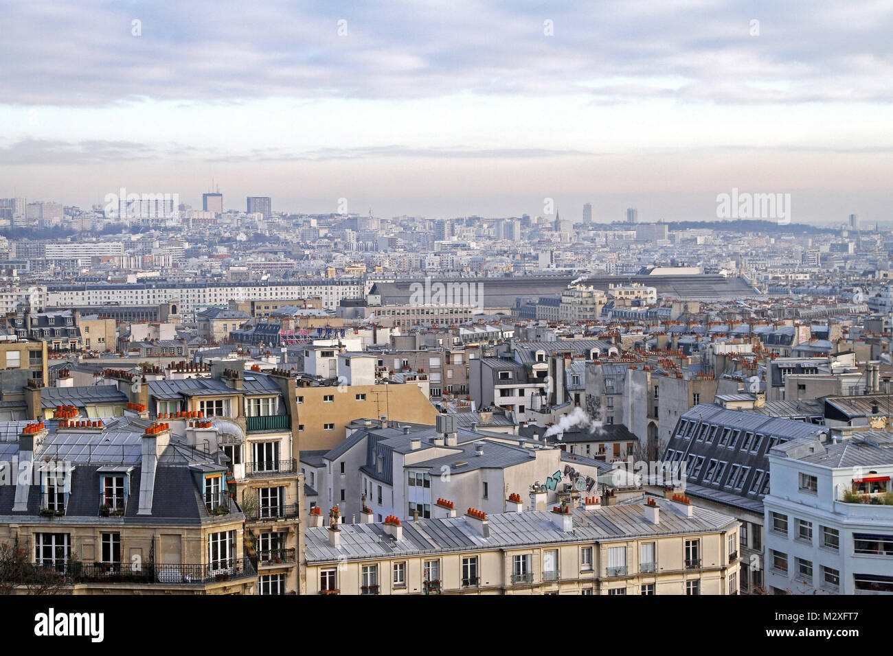 Old buildings and rooftops hi-res stock photography and images - Alamy