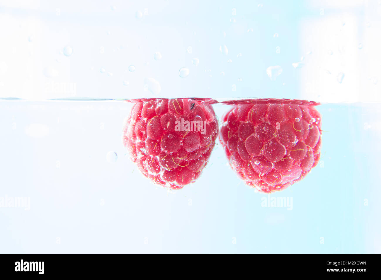Washing raspberries hi-res stock photography and images - Alamy