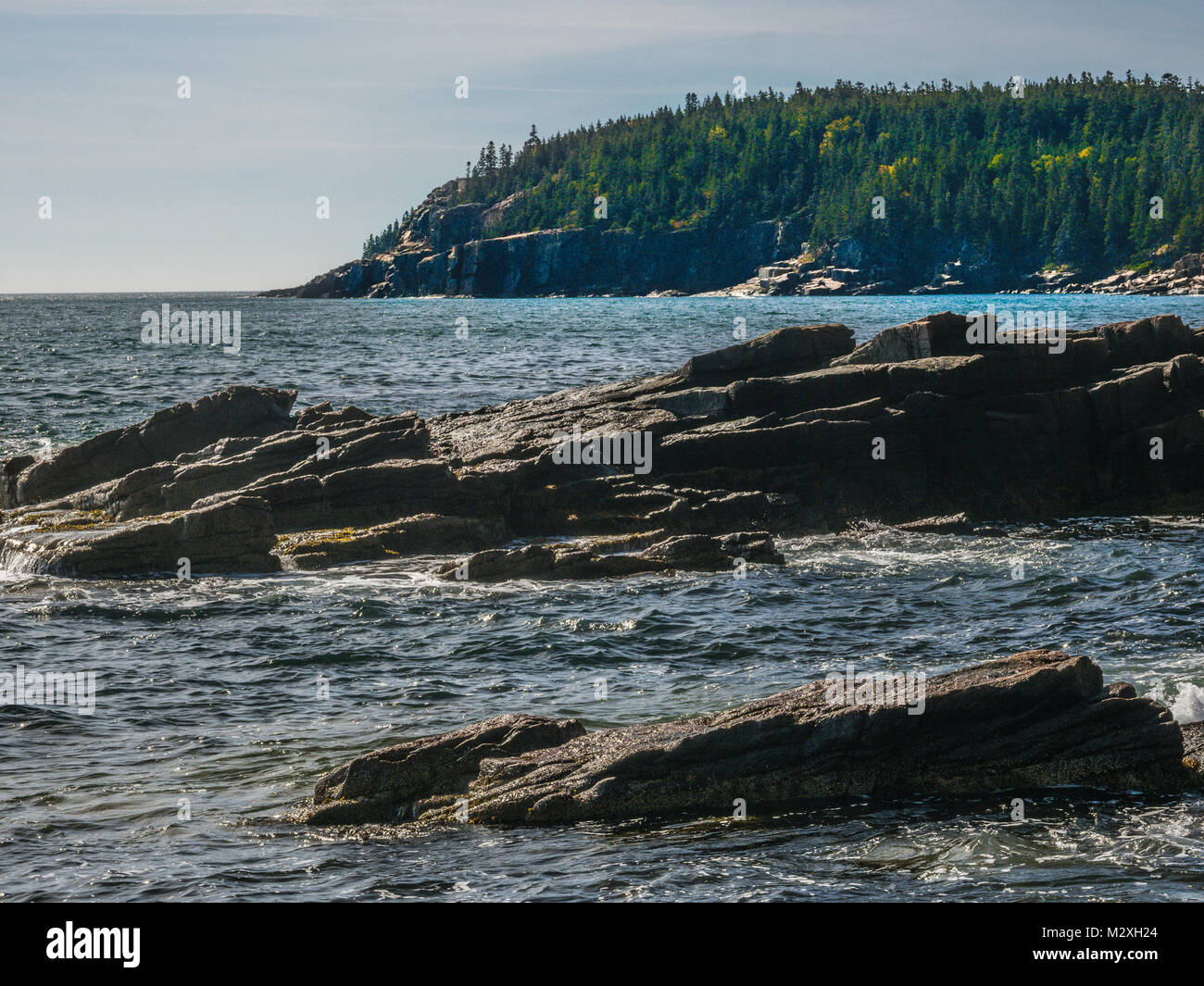 rocky shoreline acadia np maine Stock Photo - Alamy