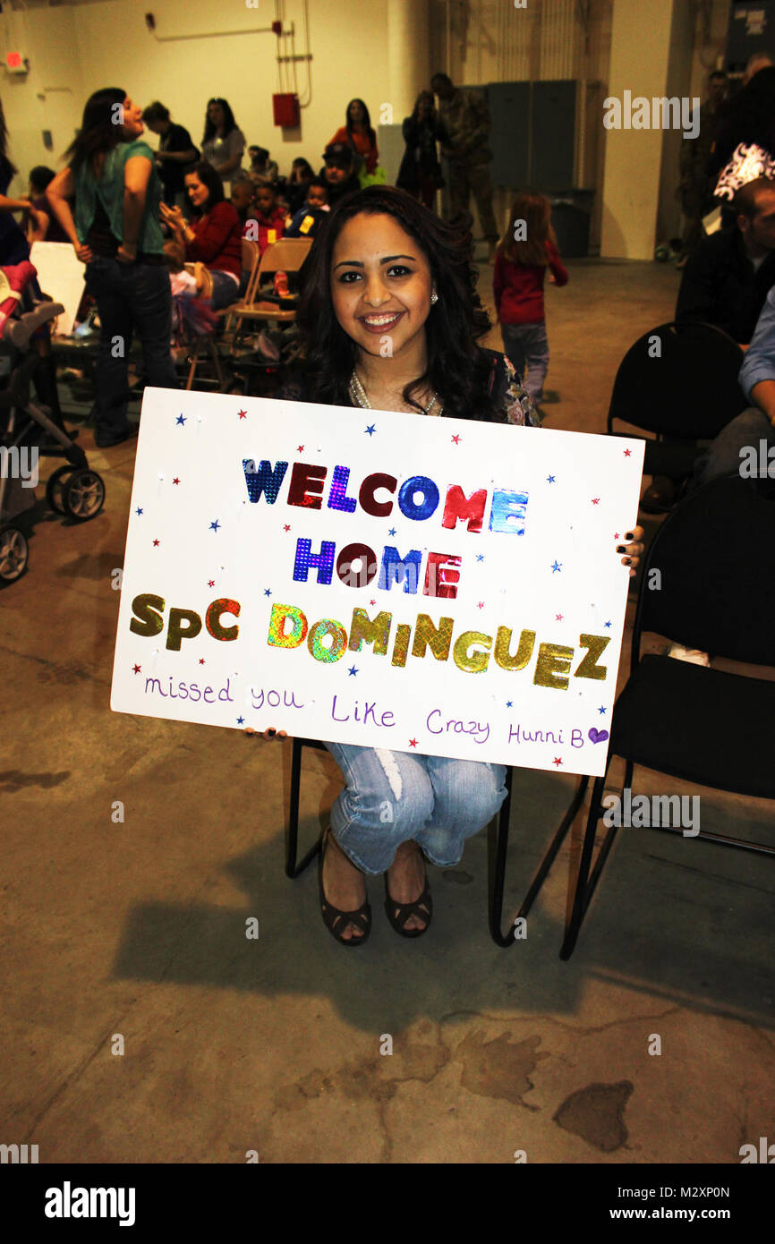 Kendra Dominguez anxiously await the return of Spc.Justo Dominguez ...