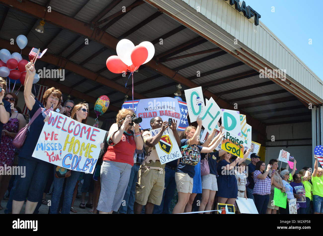 BATON ROUGE, La. – Friends and family welcome home the Louisiana ...
