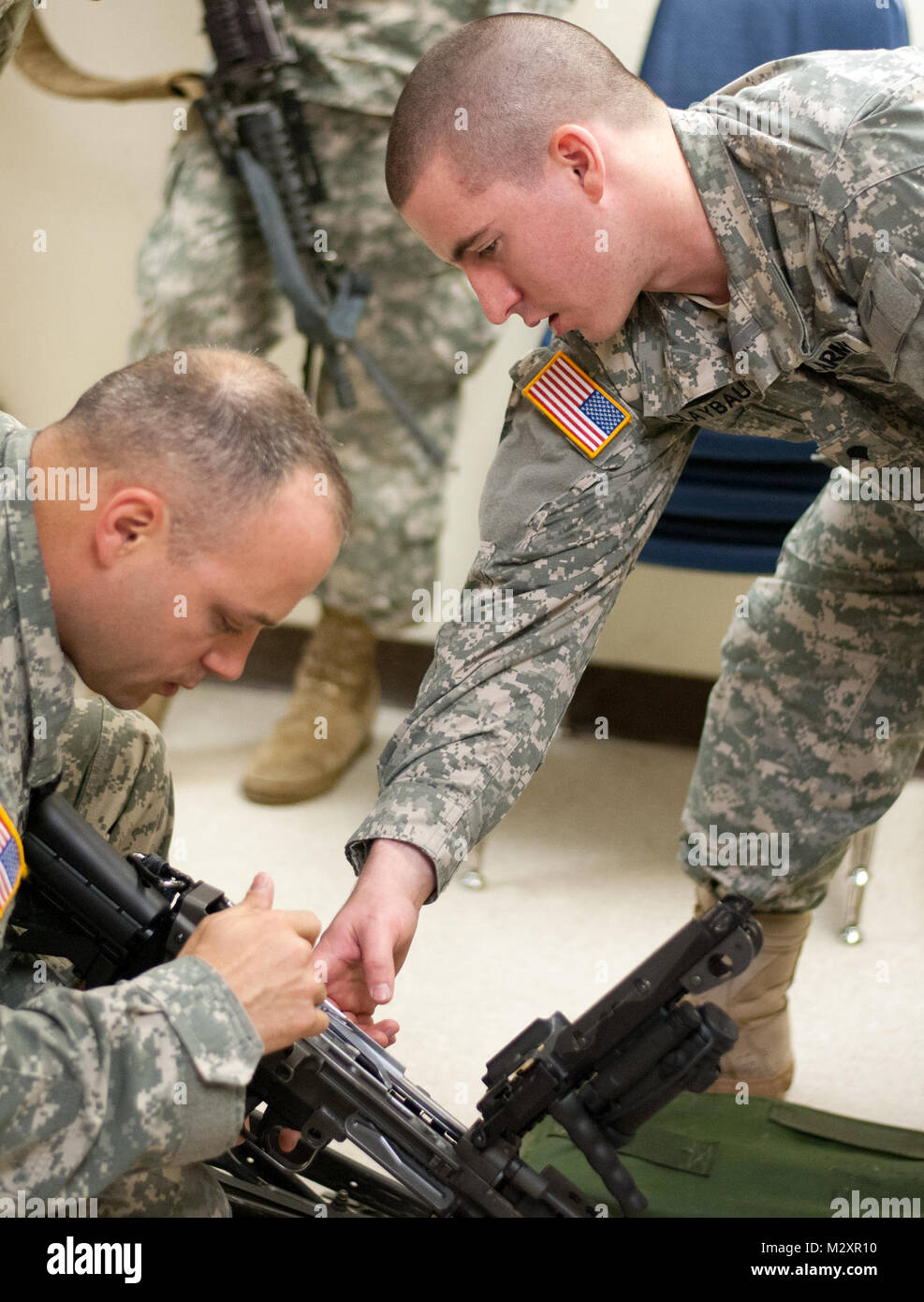 Primary marksmanship instruction hi-res stock photography and images ...