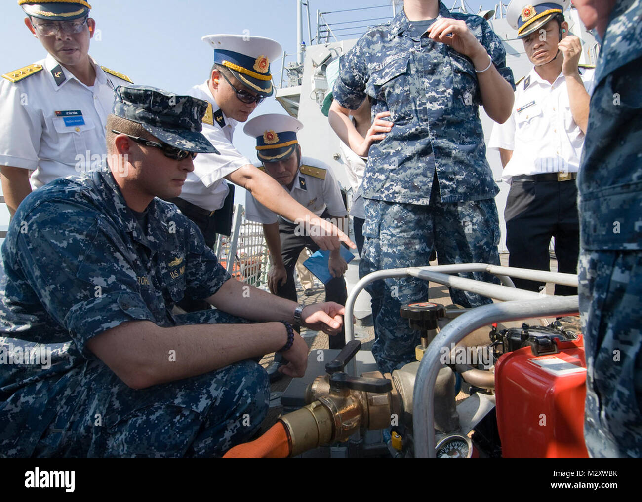 P 100 pump hi-res stock photography and images - Alamy